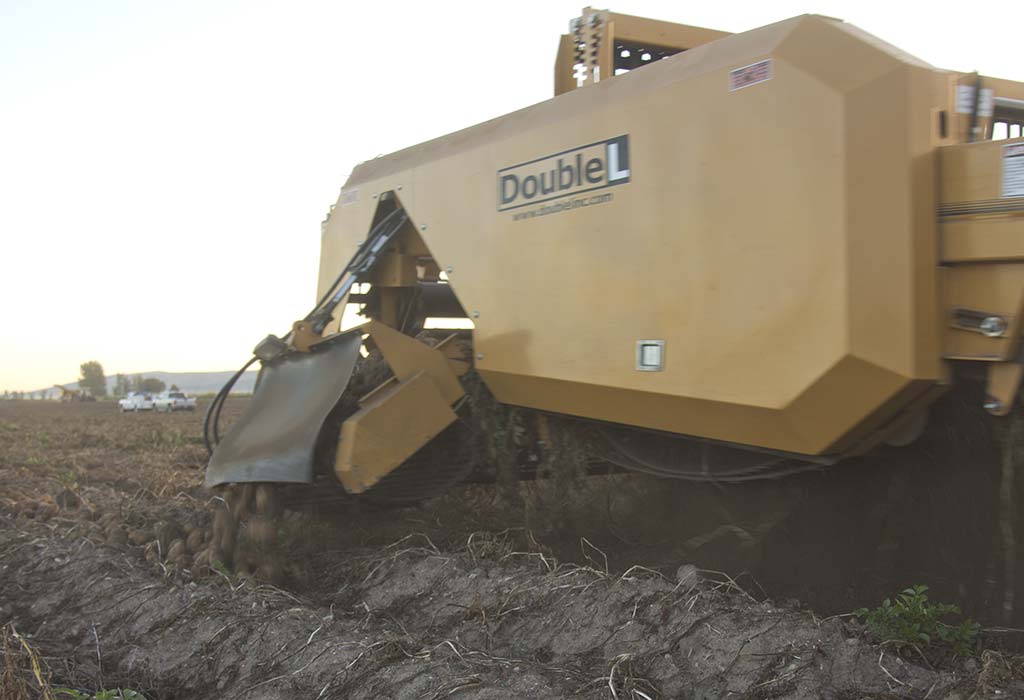 The Legacy Class Potato Digger with True Rock Protection