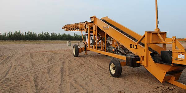 Double L Pilers: The Gentle Method for Storing or Loading Your Product